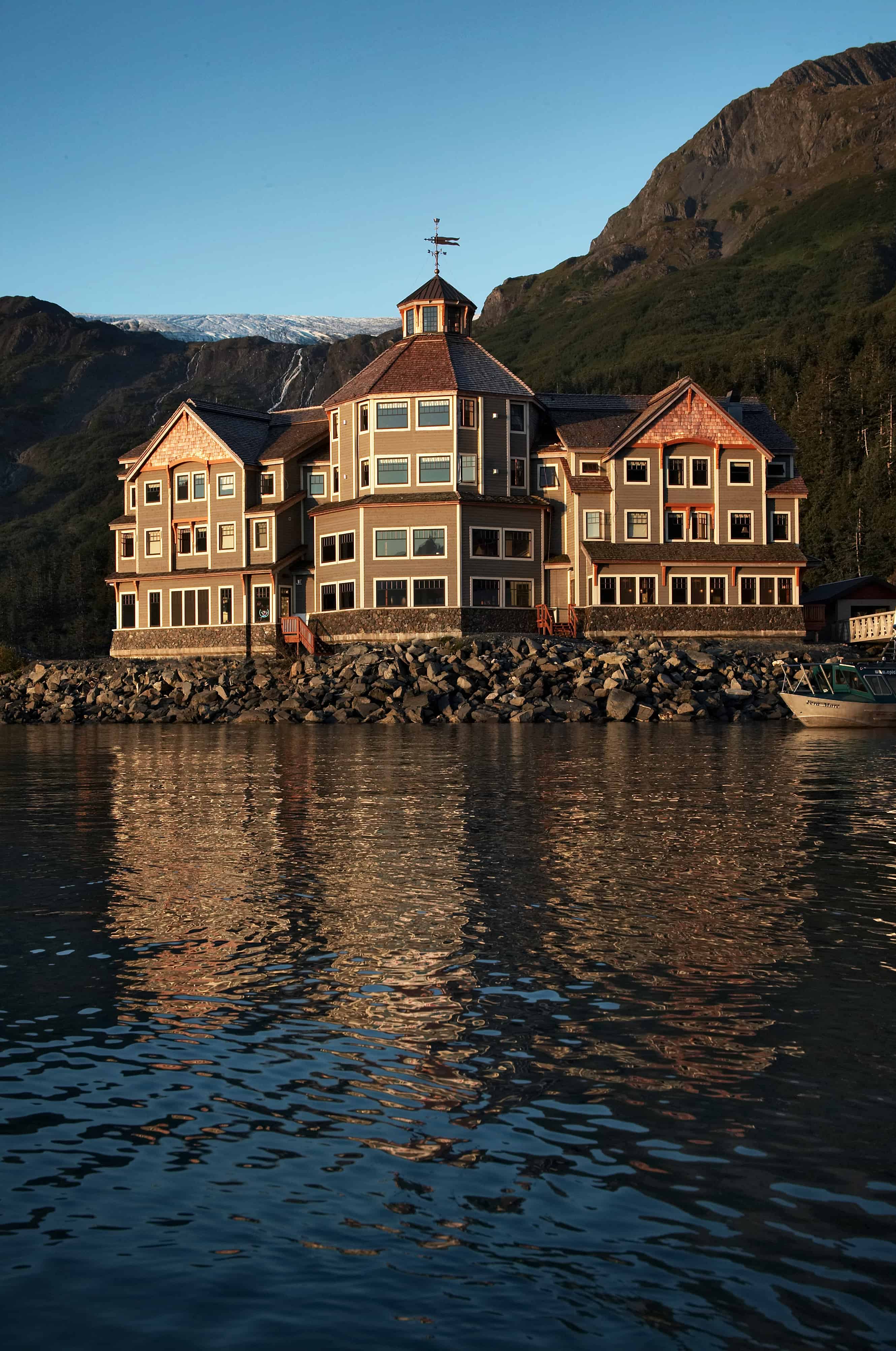 Hotel Reservations | The Inn at Whittier